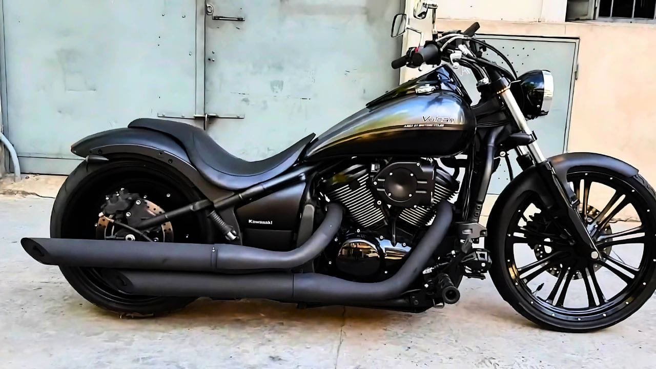 2012 Vulcan 900 2 Tone Paint Models