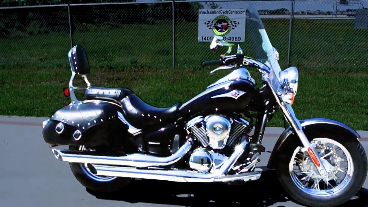 2012 Vulcan 900 Two-Tone Paint Models: What Makes Them Stand Out - Dal ...