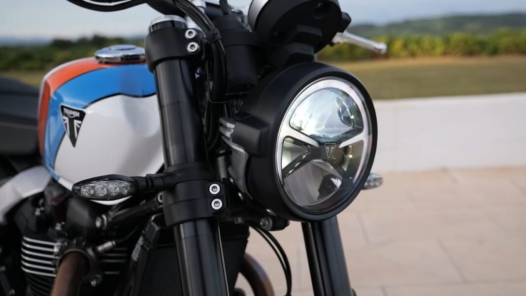 Triumph Speed Twin 900: 2025 Model Review - Dal Motors